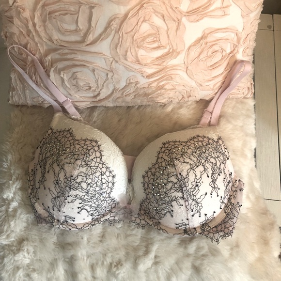 Victoria's Secret | Intimates & Sleepwear | Price Firmlike New ...